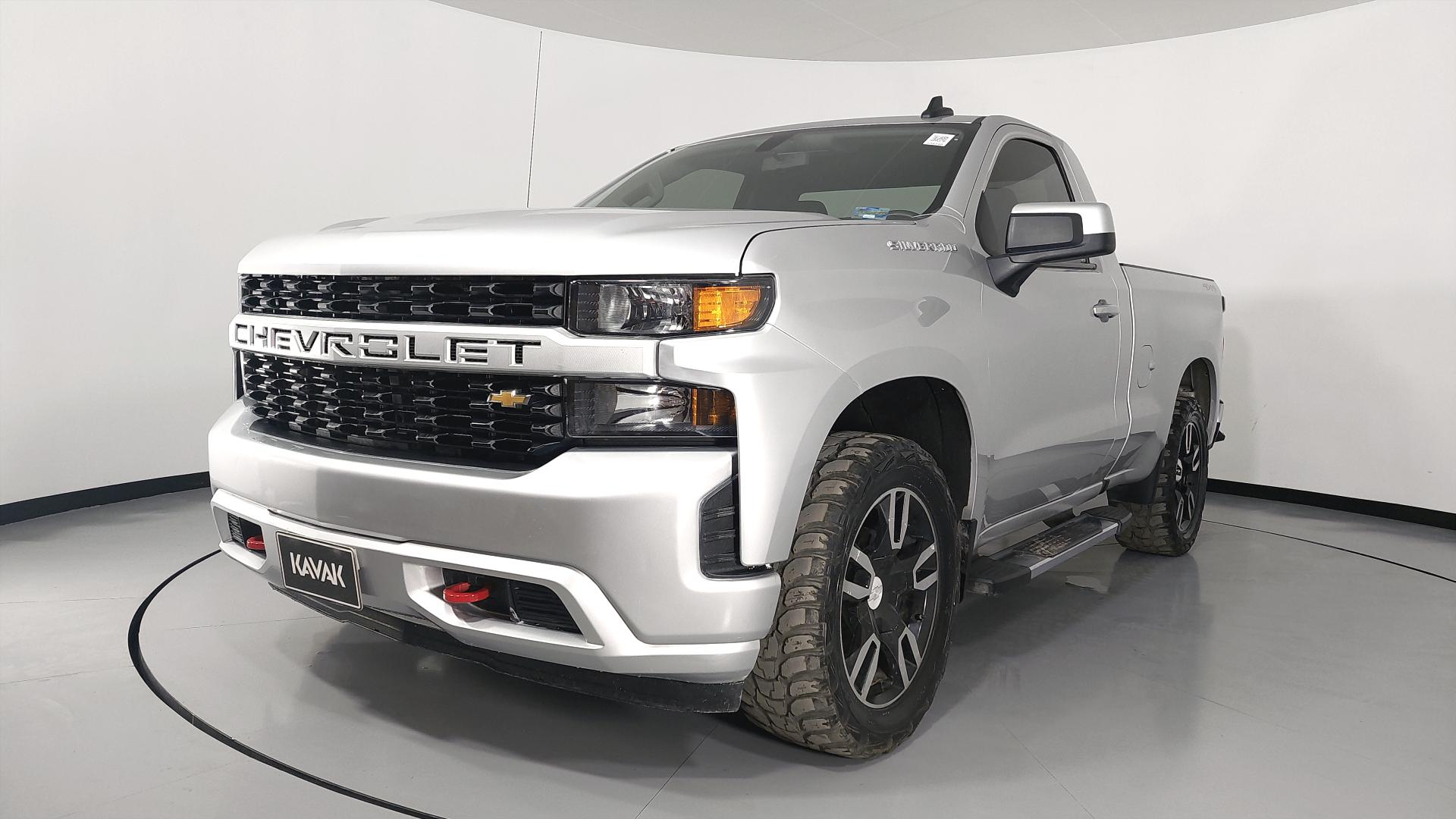 Autos Chevrolet Silverado 1500 V6 Wt Pickup 2019 usados | KAVAK México