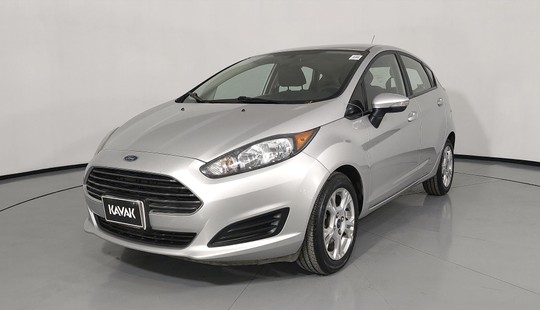 Autos Ford Fiesta Se Hatchback 2015 usados | KAVAK México