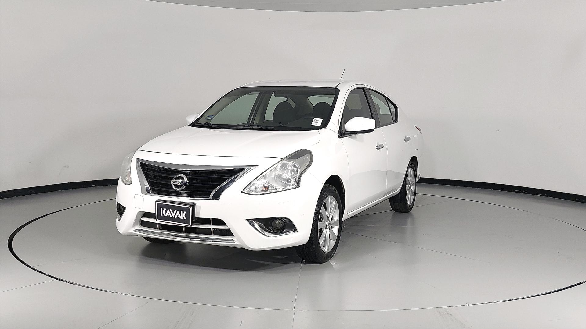 Autos Nissan Versa Advance Sedan 2018 usados | KAVAK México