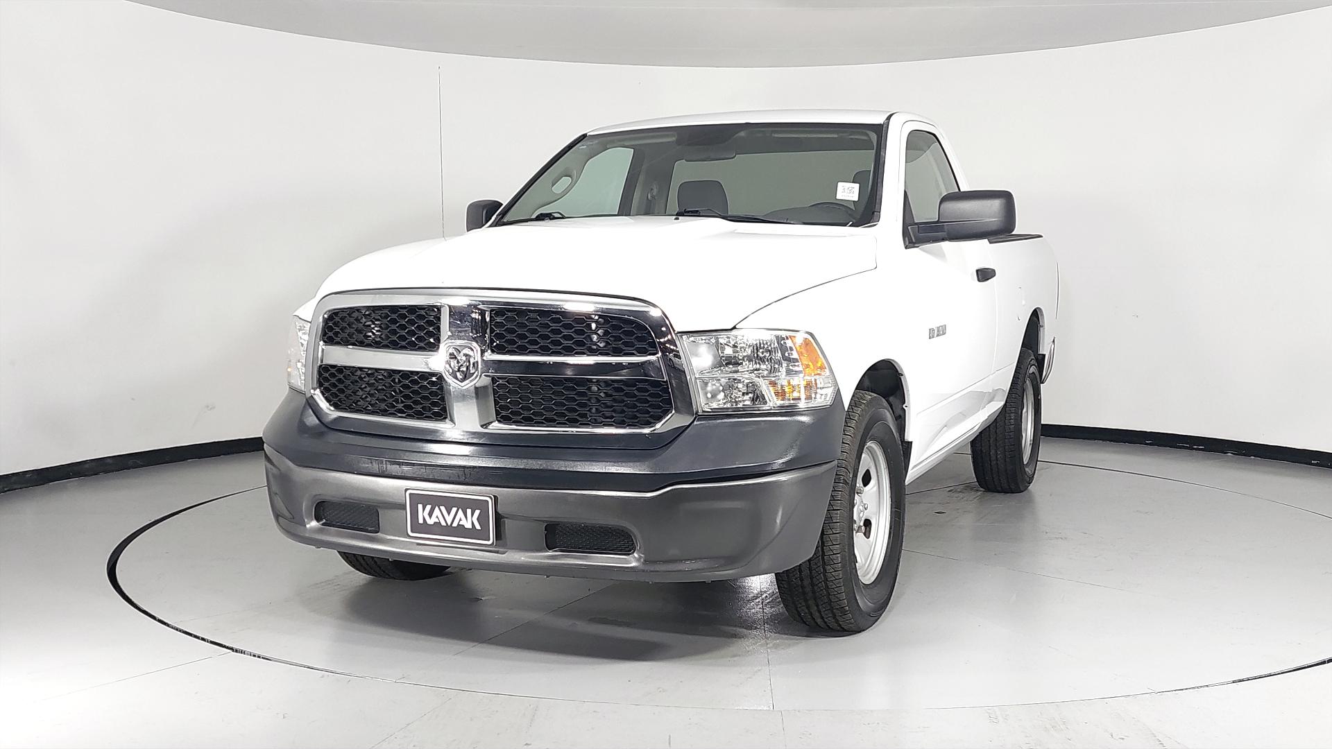 Autos Ram Ram 1500 3.6 ST REG CAB 4X2 V6 8AT Pickup 2017 usados | KAVAK ...