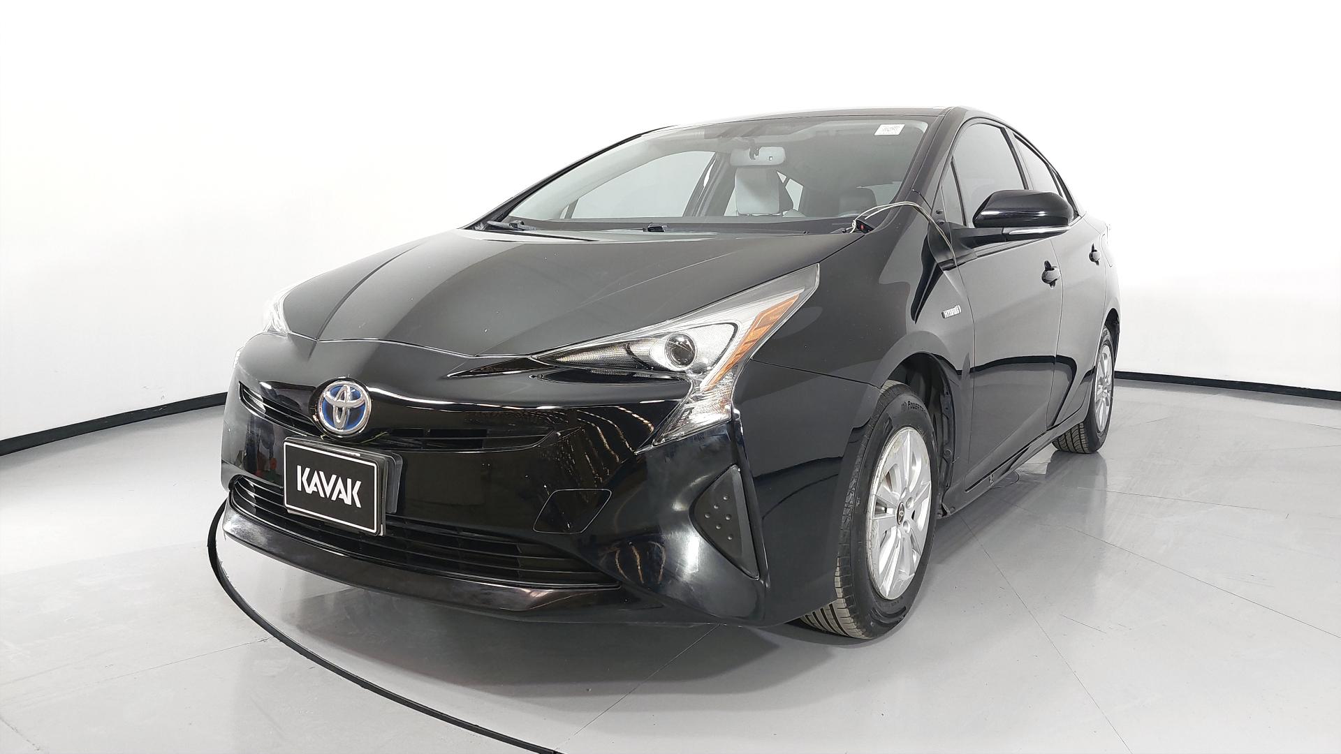 Autos Toyota Prius 1.8 HYBRID PREMIUM SR Hatchback 2017 usados | KAVAK ...