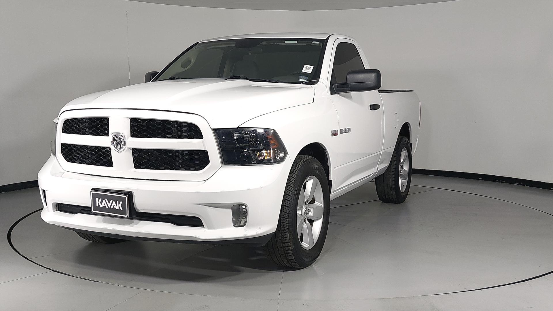 Autos Ram Ram 2500 5.7 HEMI SPORT REG CAB 4X2 V8 6AT Pickup 2018 usados ...