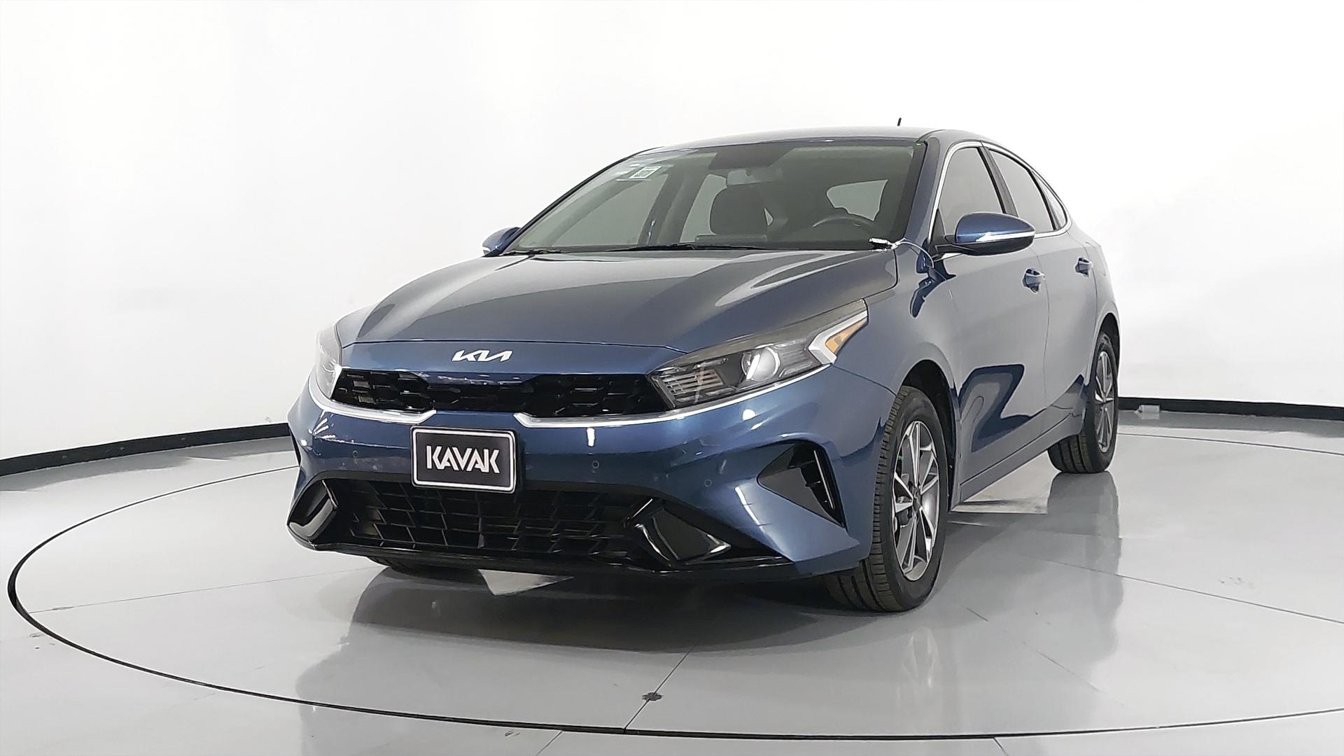 Autos KIA FORTE 2.0 EX IVT Hatchback 2022 usados | KAVAK México