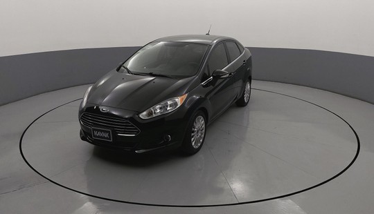 Autos Ford Fiesta Titanium Sedan 2016 usados | KAVAK México