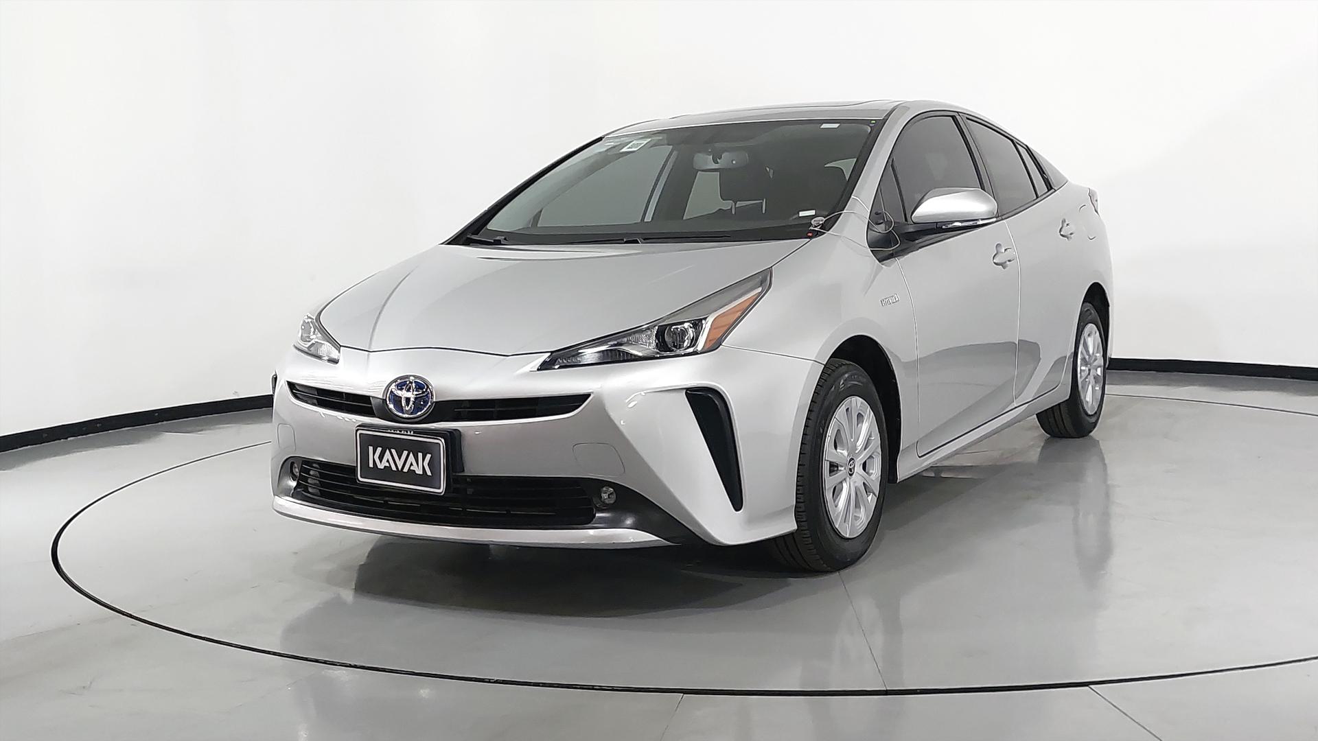 Autos Toyota Prius Premium Hatchback 2019 usados | KAVAK México