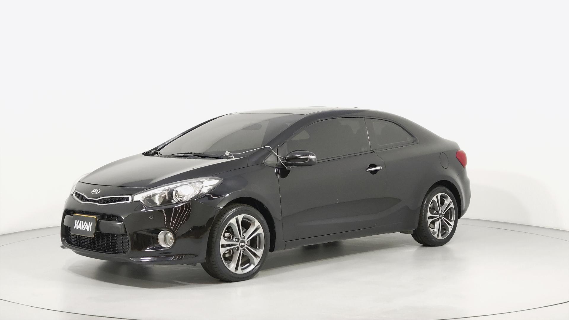 Autos Kia Cerato Koup Race Summa 2.0L Coupe 2016 usados | KAVAK Colombia