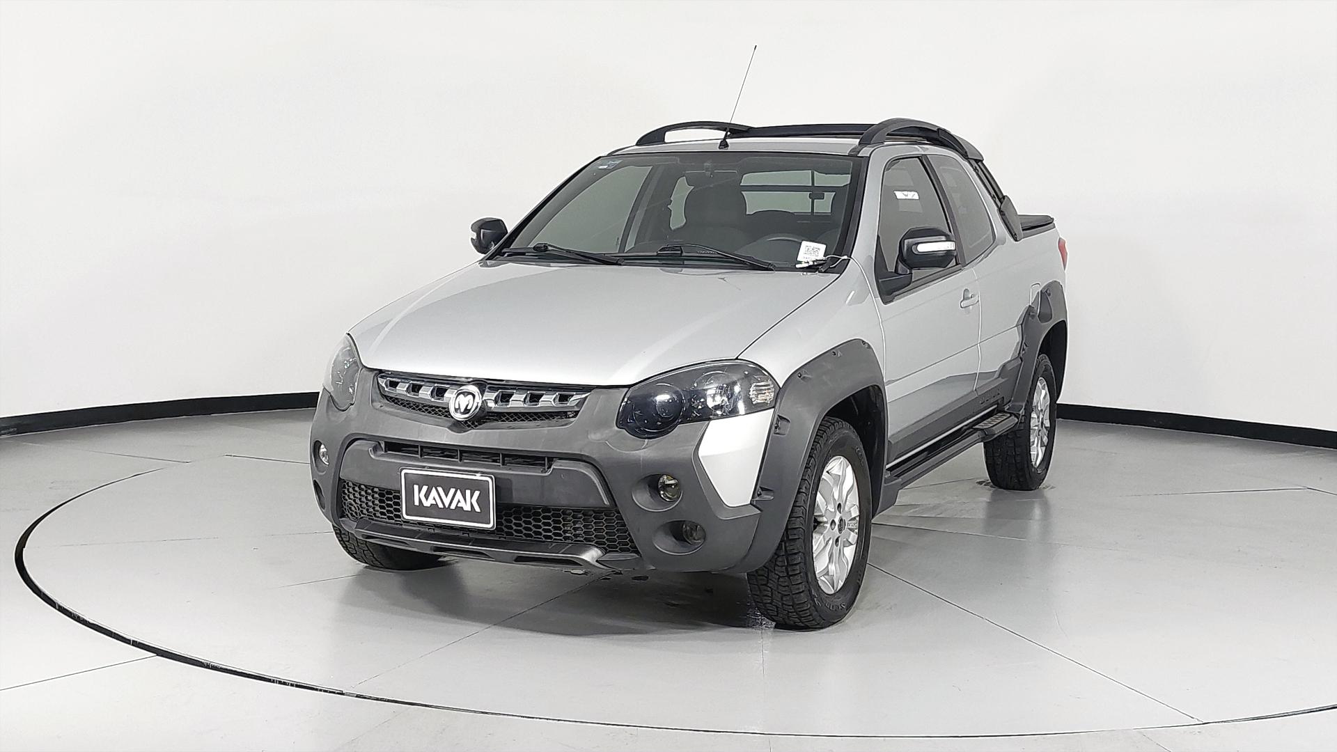 Autos RAM Ram 700 CLUB CAB ADVENTURE Pickup 2019 usados | KAVAK México