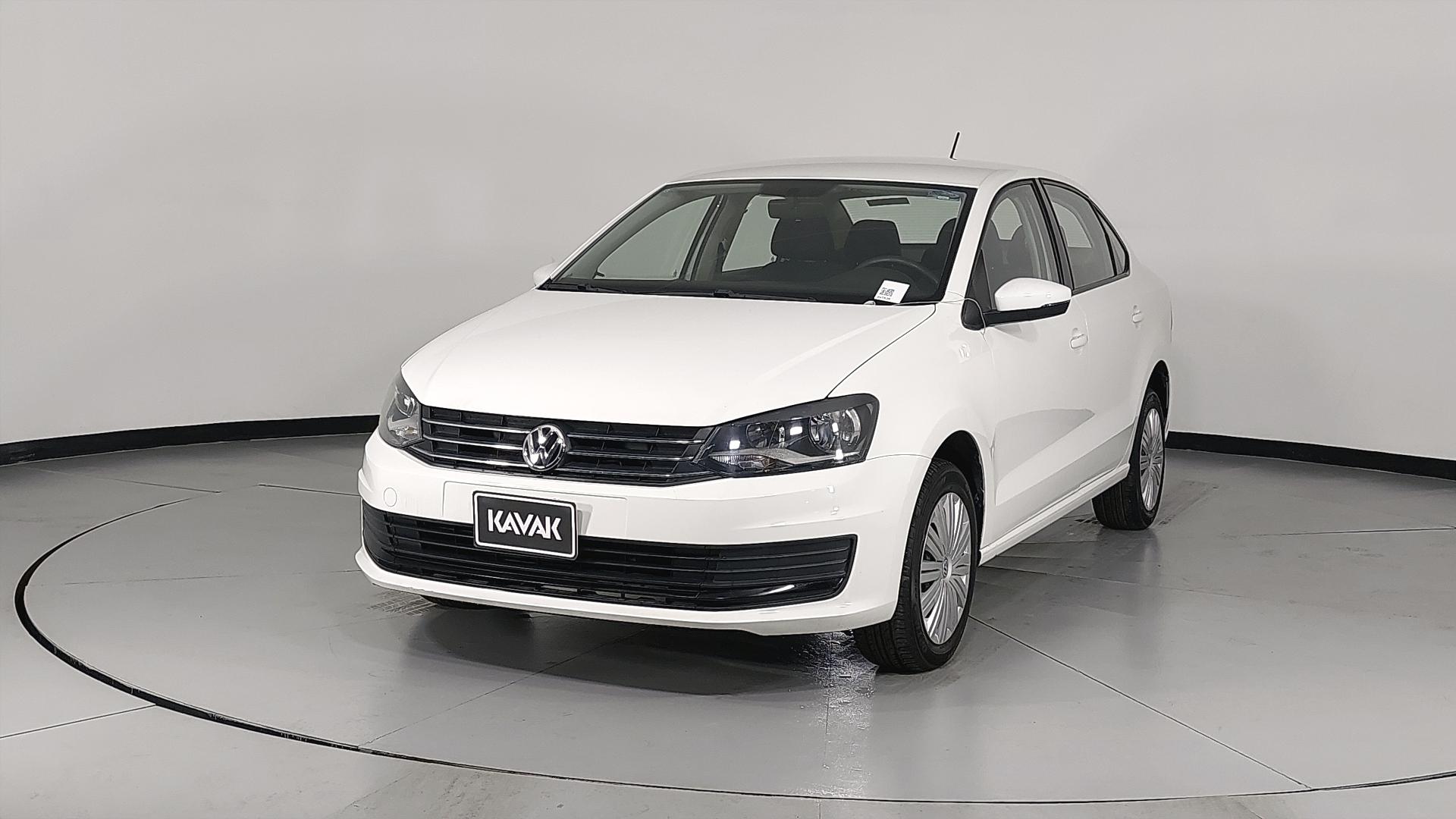 Autos Volkswagen Vento 1.6 STARTLINE Sedan 2020 usados | KAVAK México