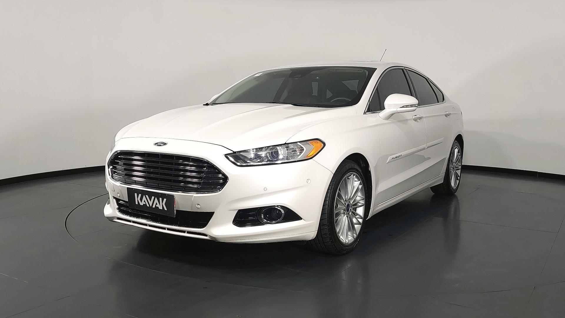 Carros Ford Fusion TITANIUM AWD Sedan 2016 usados | KAVAK Brasil