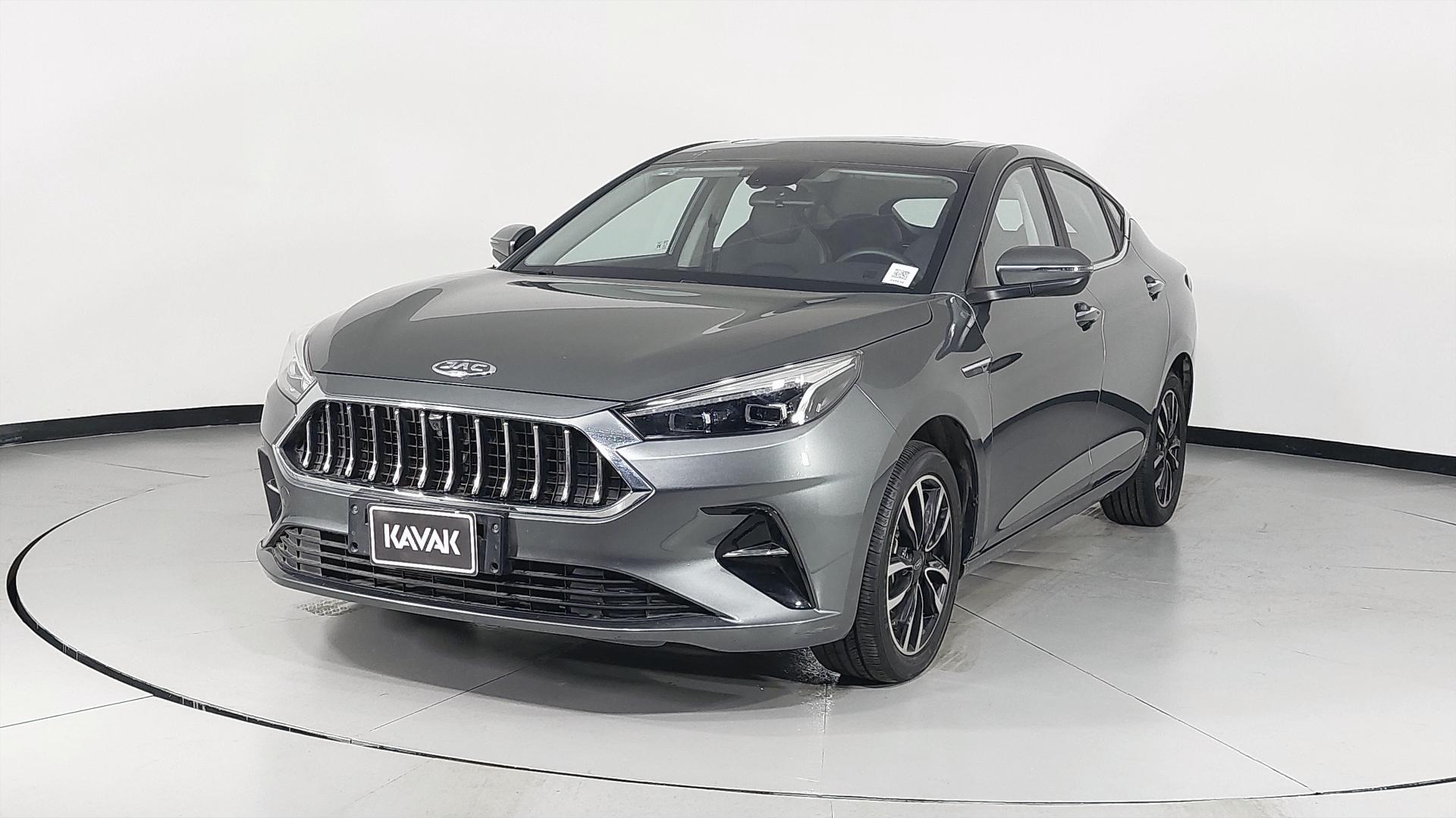 Autos JAC J7 1.5 QUANTUM CVT Hatchback 2021 usados | KAVAK México
