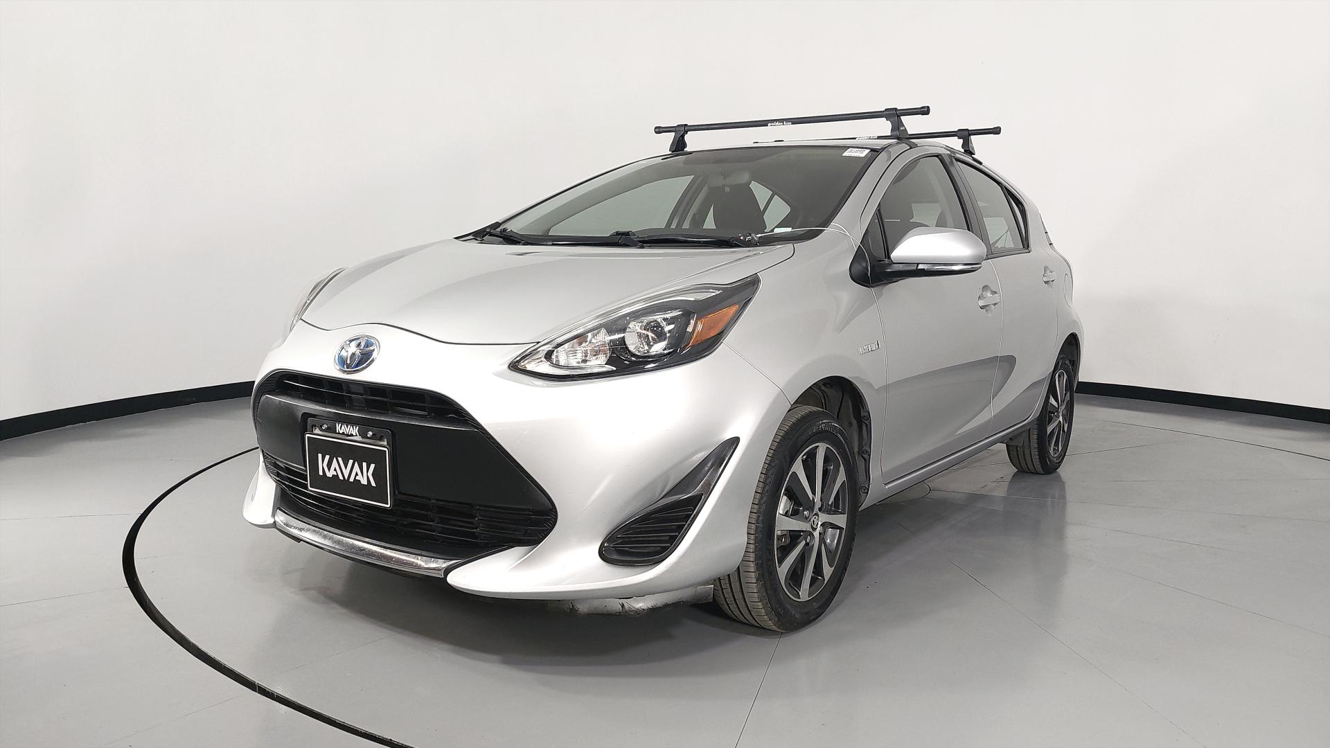 Autos Toyota Prius C 1.5 HYBRID AUTO Hatchback 2020 usados | KAVAK México