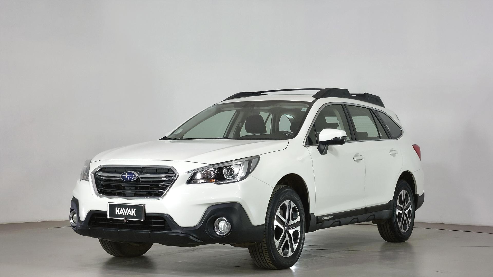 Autos Subaru OUTBACK 2.5I CVT XS AWD AT Wagon 2018 usados | KAVAK Chile