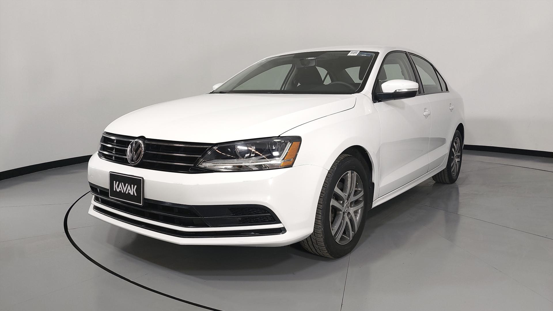 Autos Volkswagen Jetta 2.5 TRENDLINE TIP. Sedan 2017 usados | KAVAK México