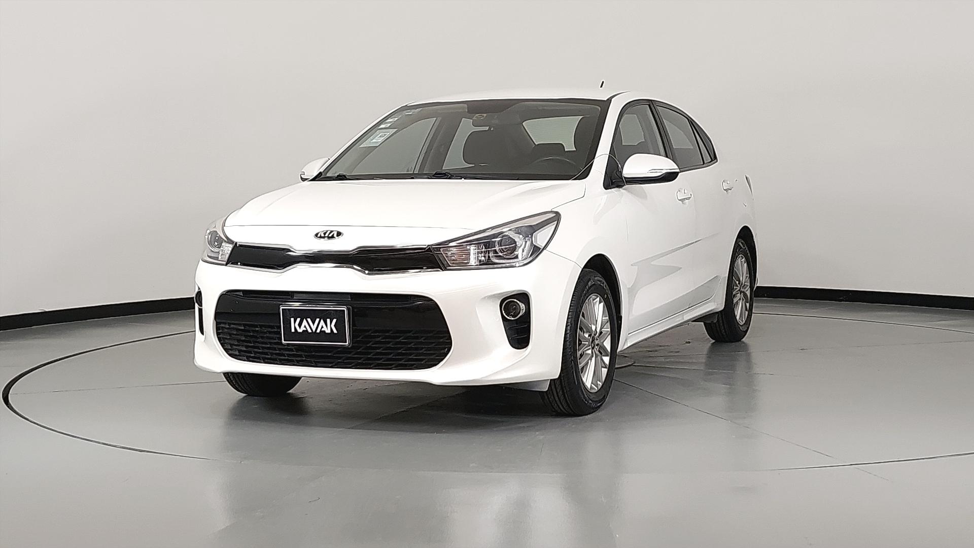Autos Kia Rio Ex Sedan 2018 usados | KAVAK México