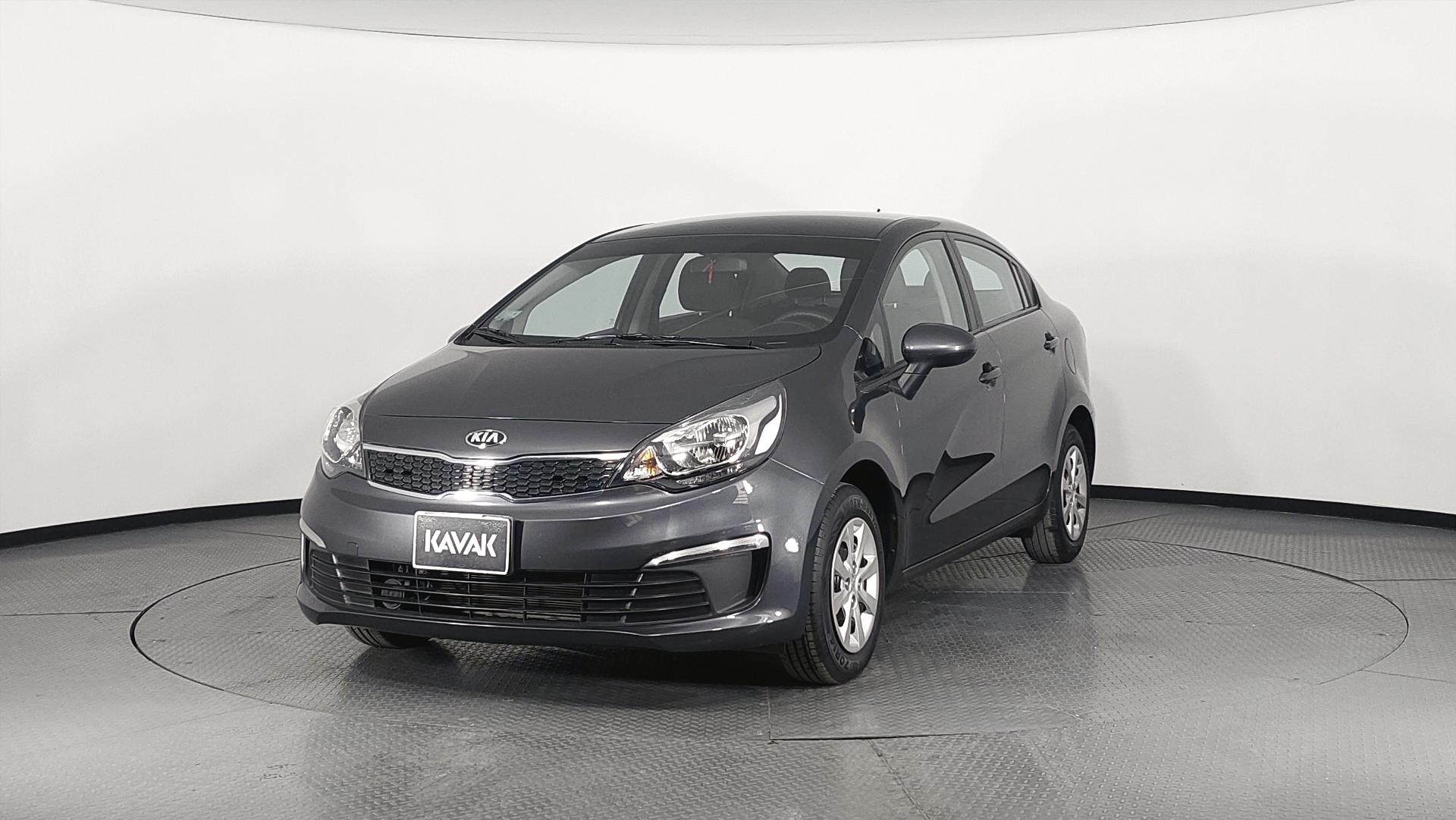 Carros Kia Rio 1.4 EX MT Sedan 2016 usados | KAVAK Perú
