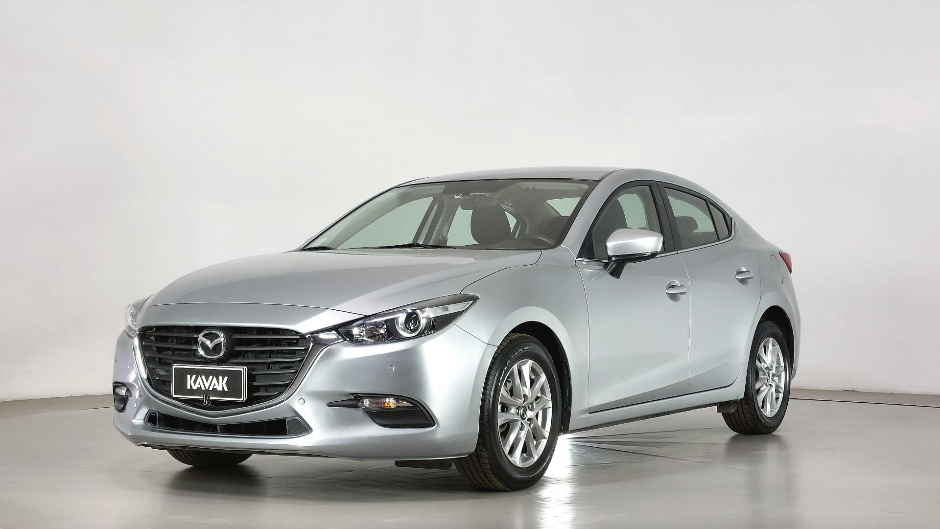 Autos Mazda 3 1.6 S 4AT Sedan 2018 usados | KAVAK Chile