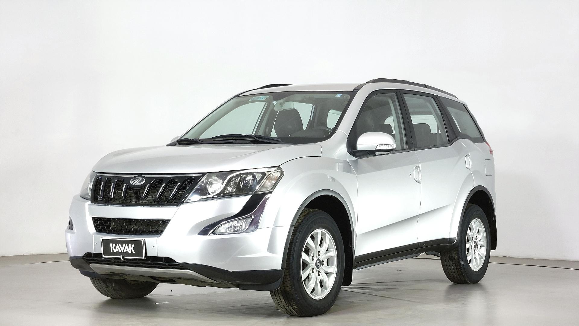 Autos Mahindra XUV500 2.2 FL DIESEL 4X2 MT Suv 2017 usados | KAVAK Chile