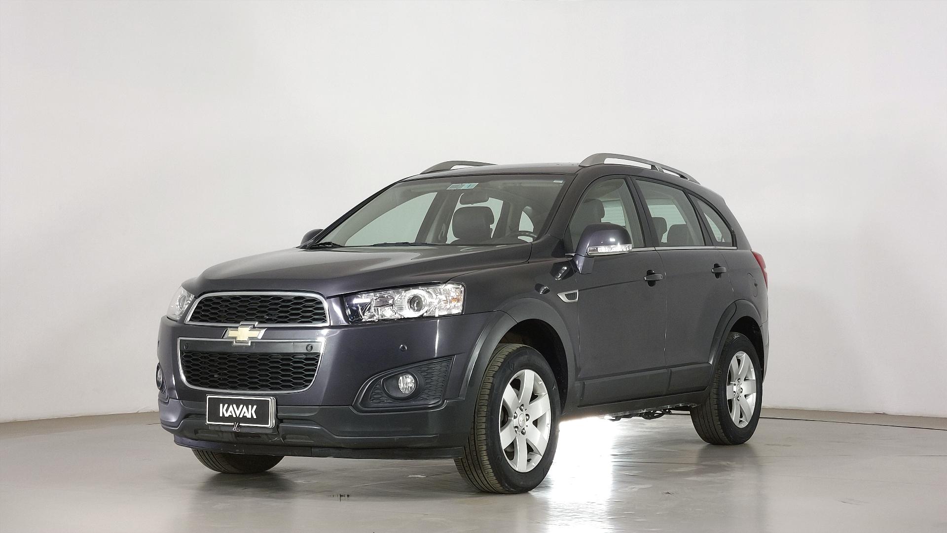Autos Chevrolet CAPTIVA 2.4 LS FWD 6MT Suv 2016 usados | KAVAK Chile