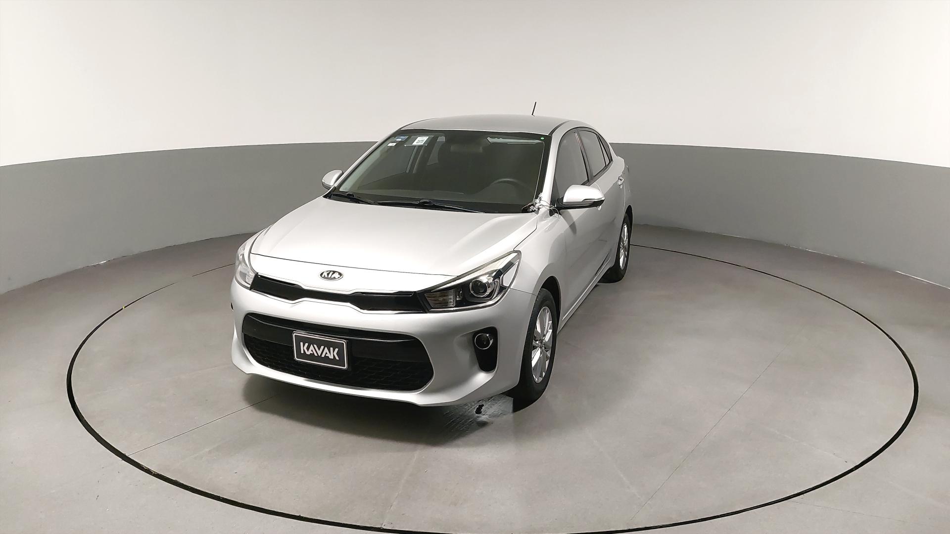 Autos Kia Rio Ex Sedan 2018 usados | KAVAK México