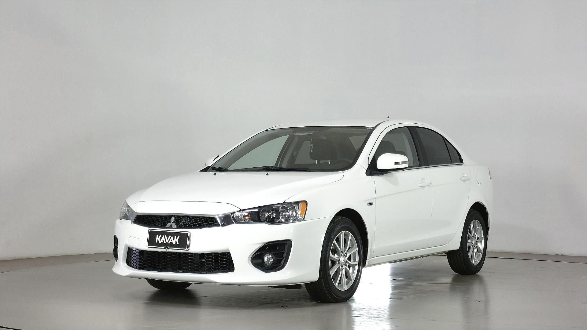 Autos Mitsubishi Lancer 1.8 RT AT Sedan 2017 usados | KAVAK Chile
