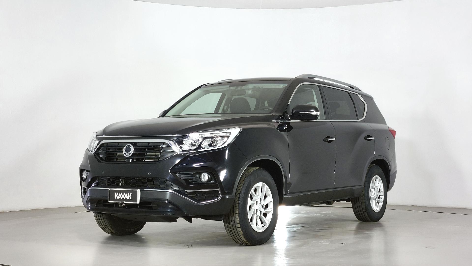 Autos SSANGYONG Rexton 2.0 YRX111 4X2 AT Suv 2018 usados | KAVAK Chile