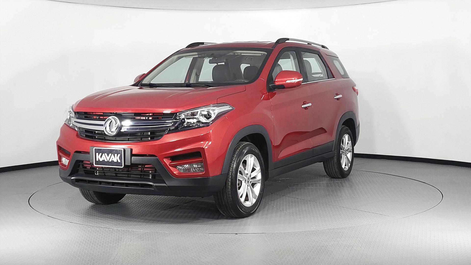 Carros Dfsk Glory 560 1.8 Pro 4x2 MT Suv 2022 usados | KAVAK Perú