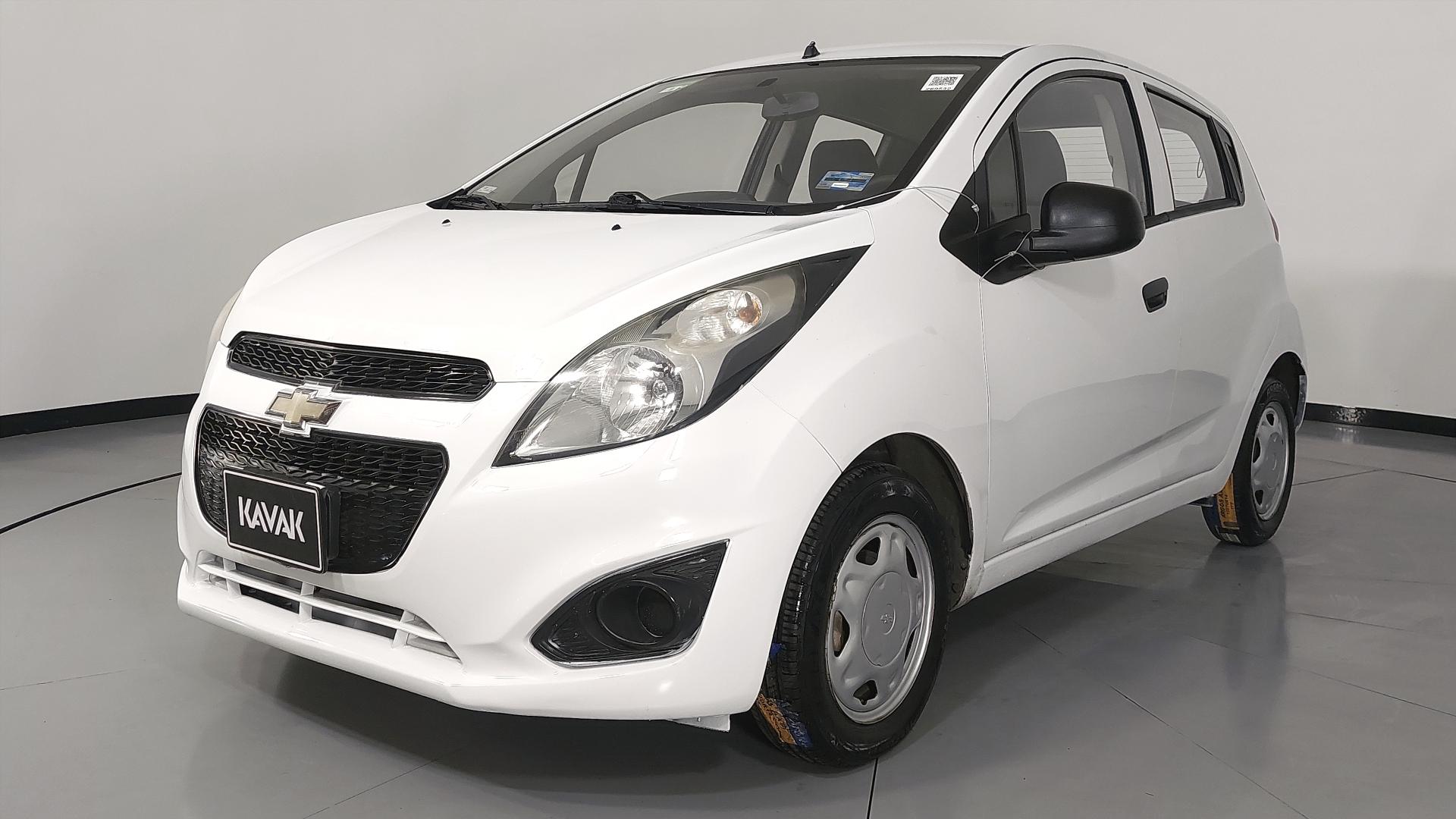 Autos Chevrolet Spark Cargo 1.2 LT B MT Hatchback 2015 usados | KAVAK ...