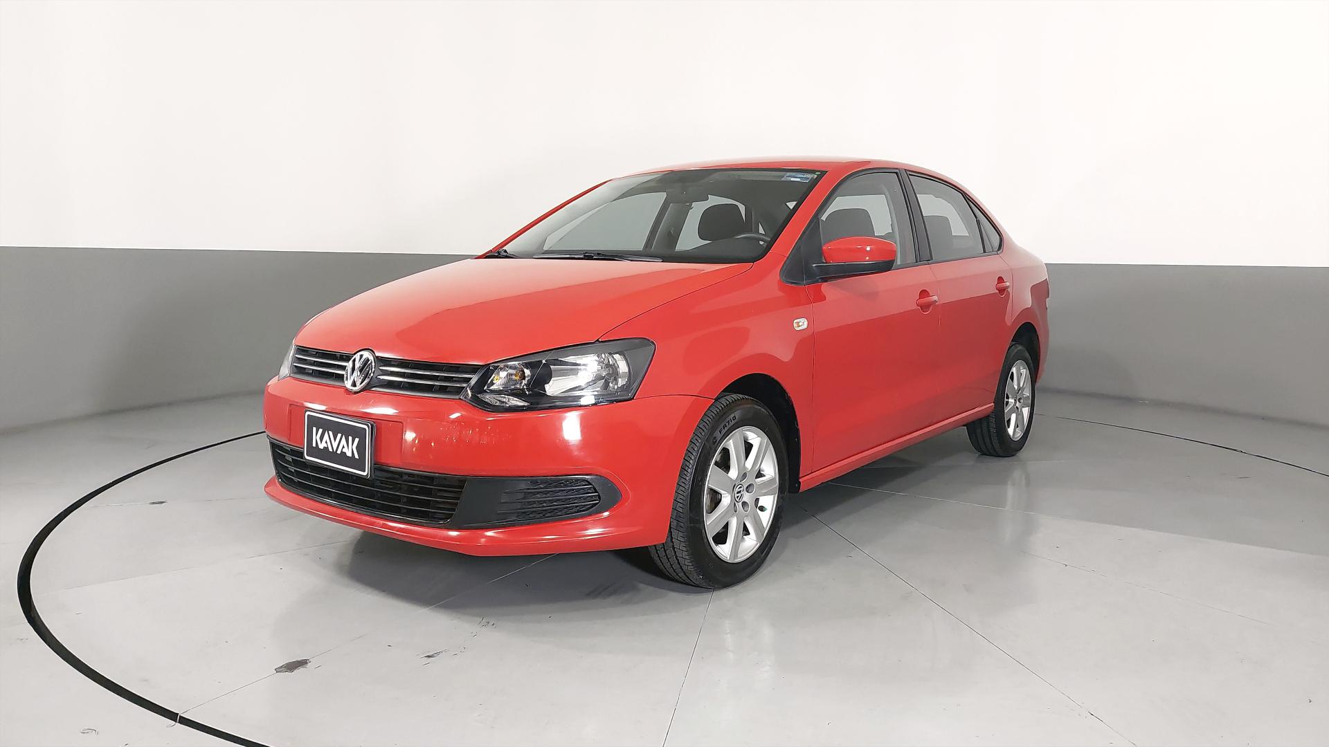 Autos Volkswagen Vento 1.6 STYLE MT Sedan 2015 usados | KAVAK México