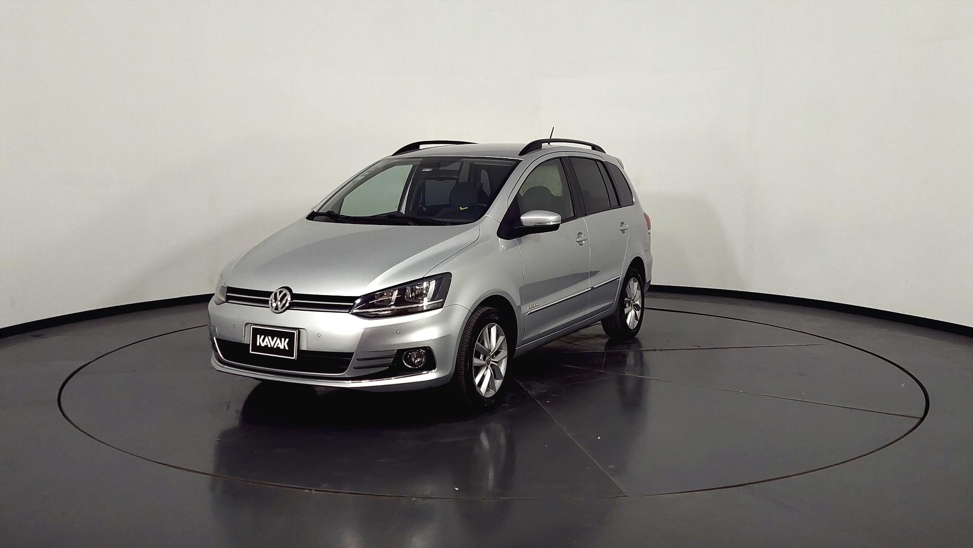 Autos Volkswagen Suran 1.6 Highline I-Motion 16v Minivan 2015 usados ...