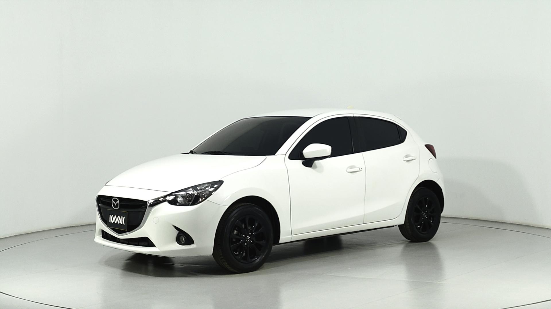 Autos Mazda 2 TOURING Hatchback 2016 usados | KAVAK Colombia