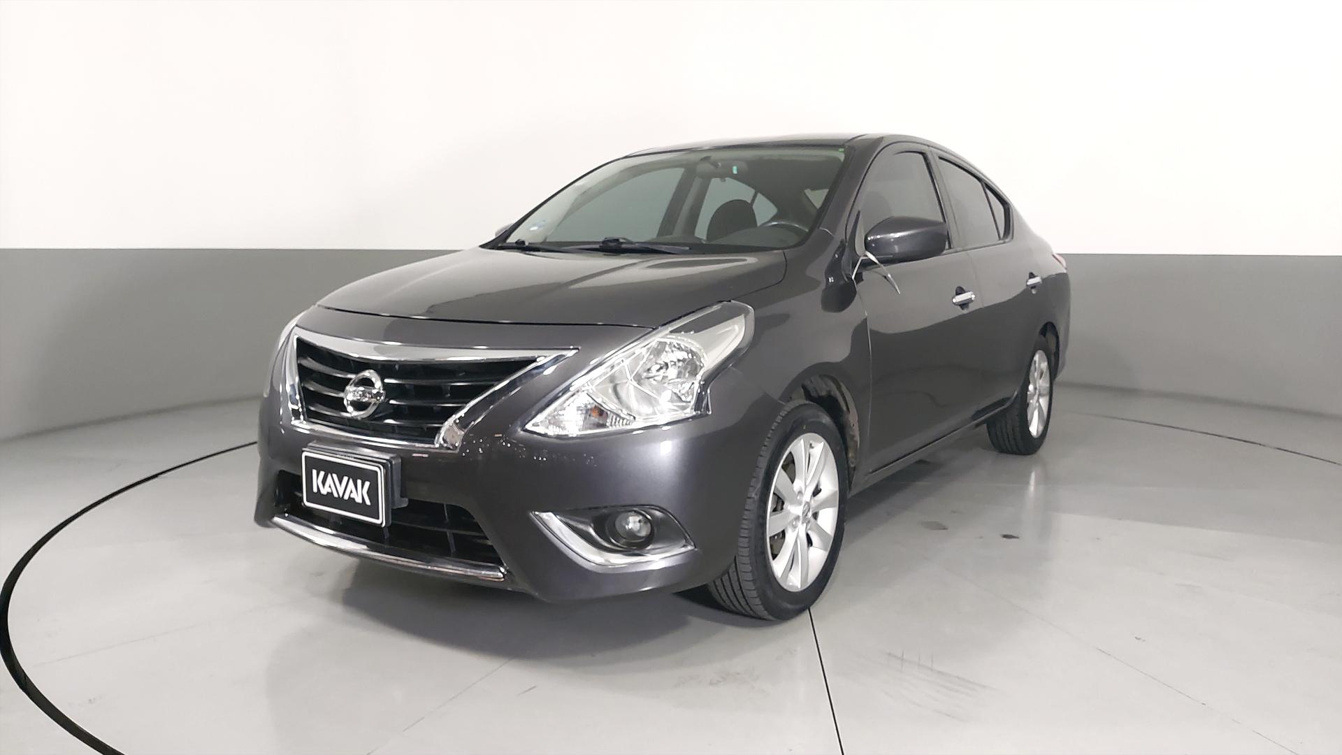 Autos Nissan Versa 1.6 ADVANCE Sedan 2018 usados | KAVAK México