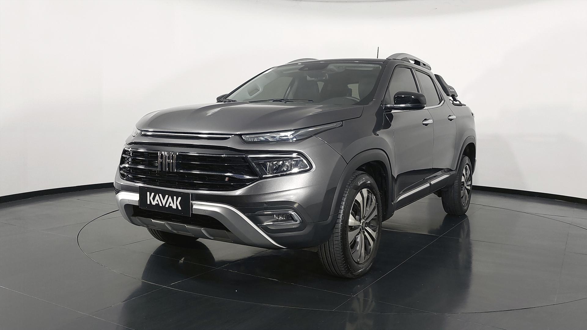 Carros Fiat Toro VOLCANO AT6 Pickup 2022 usados | KAVAK Brasil