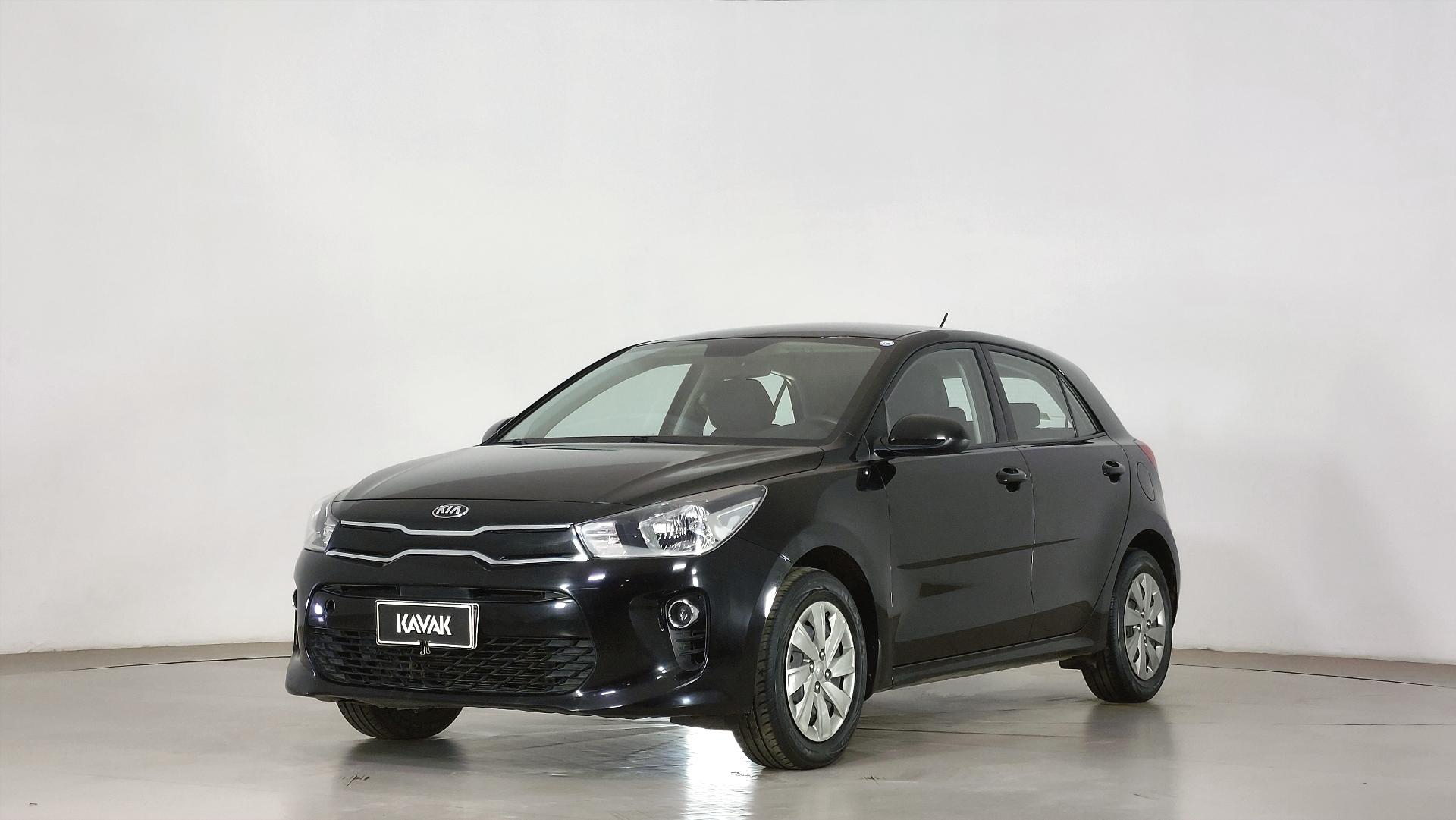 Autos Kia Rio 5 1.4 EX AC 6MT Hatchback 2020 usados | KAVAK Chile