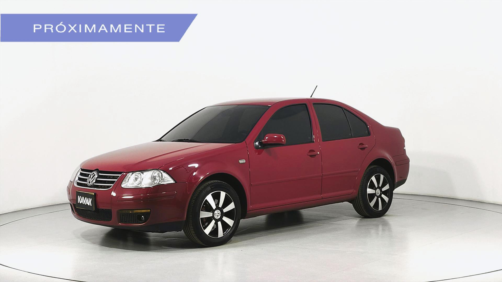 Autos Volkswagen Jetta 2.0 TRENDLINE Sedan 2015 usados | KAVAK Colombia