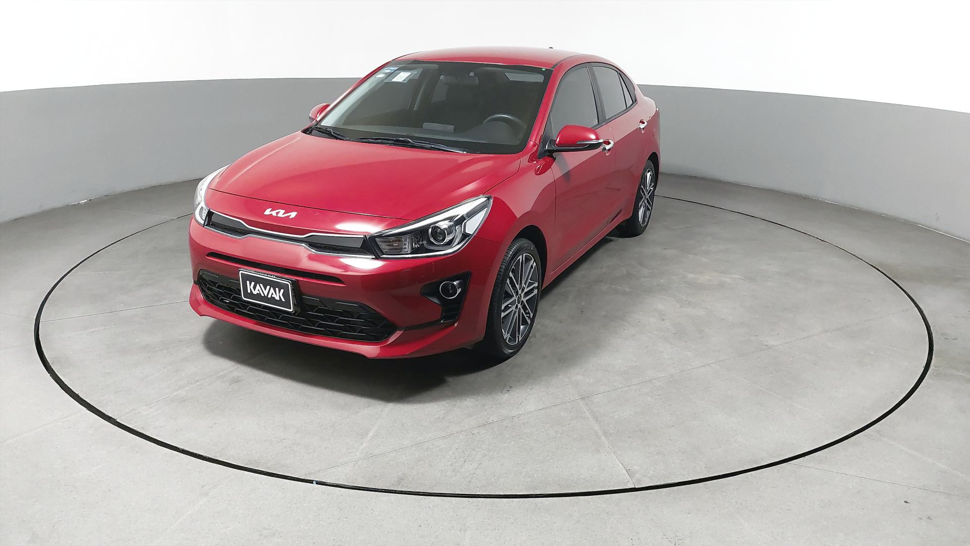 Autos Kia Rio 1.6 EX AUTO Sedan 2022 usados | KAVAK México