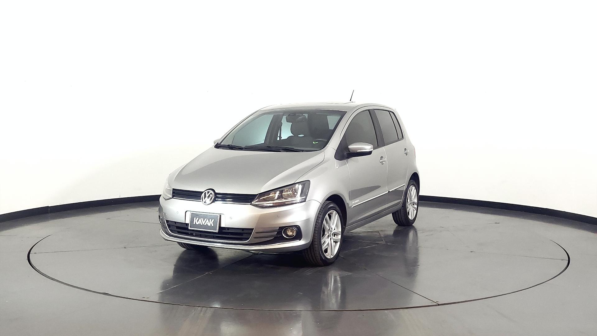 Autos Volkswagen Fox 1.6 HIGHLINE Hatchback 2016 usados | KAVAK Argentina