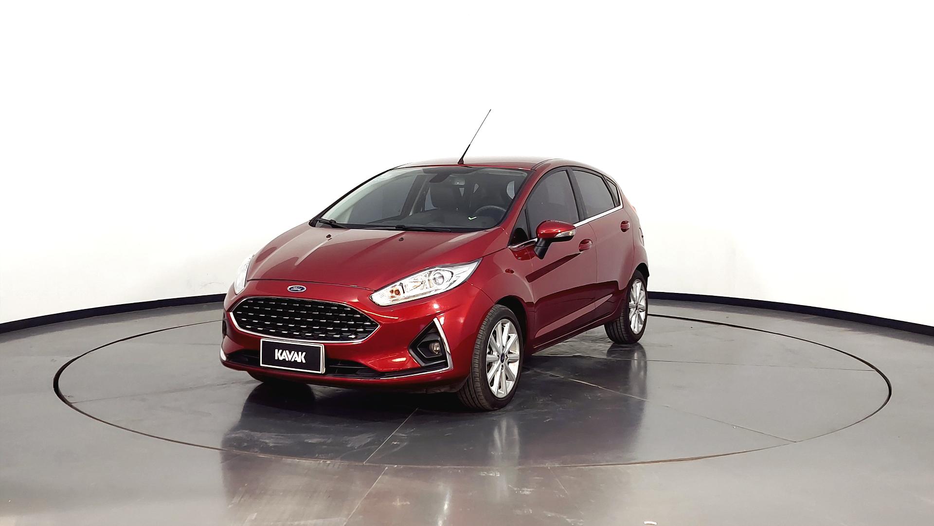 Autos Ford Fiesta Kinetic Design 1.6 TITANIUM POWERSHIFT 120CV ...