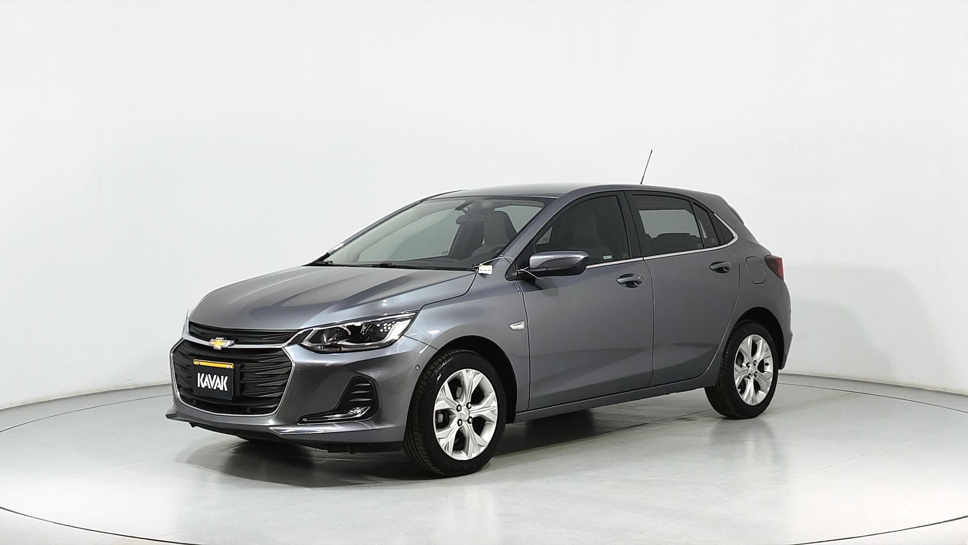 Autos Chevrolet Onix PREMIER Hatchback 2021 usados | KAVAK Colombia