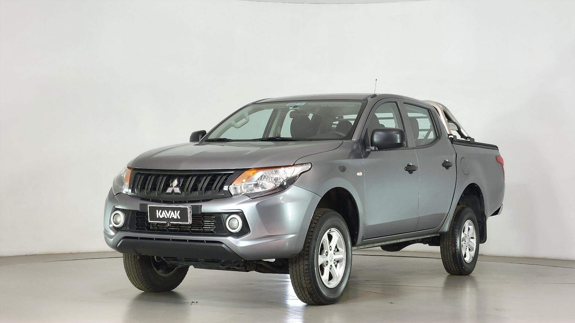 Autos Mitsubishi L200 2.4 WORK CR DOB. CAB. DIESEL 4X2 MT Pickup 2017 ...