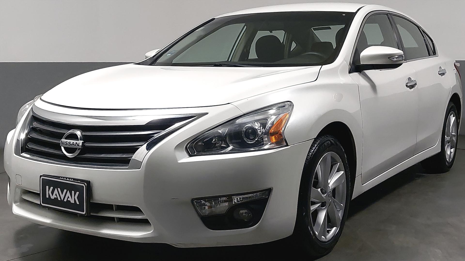 Autos Nissan Altima 2.5 SENSE CVT Sedan 2013 usados | KAVAK México