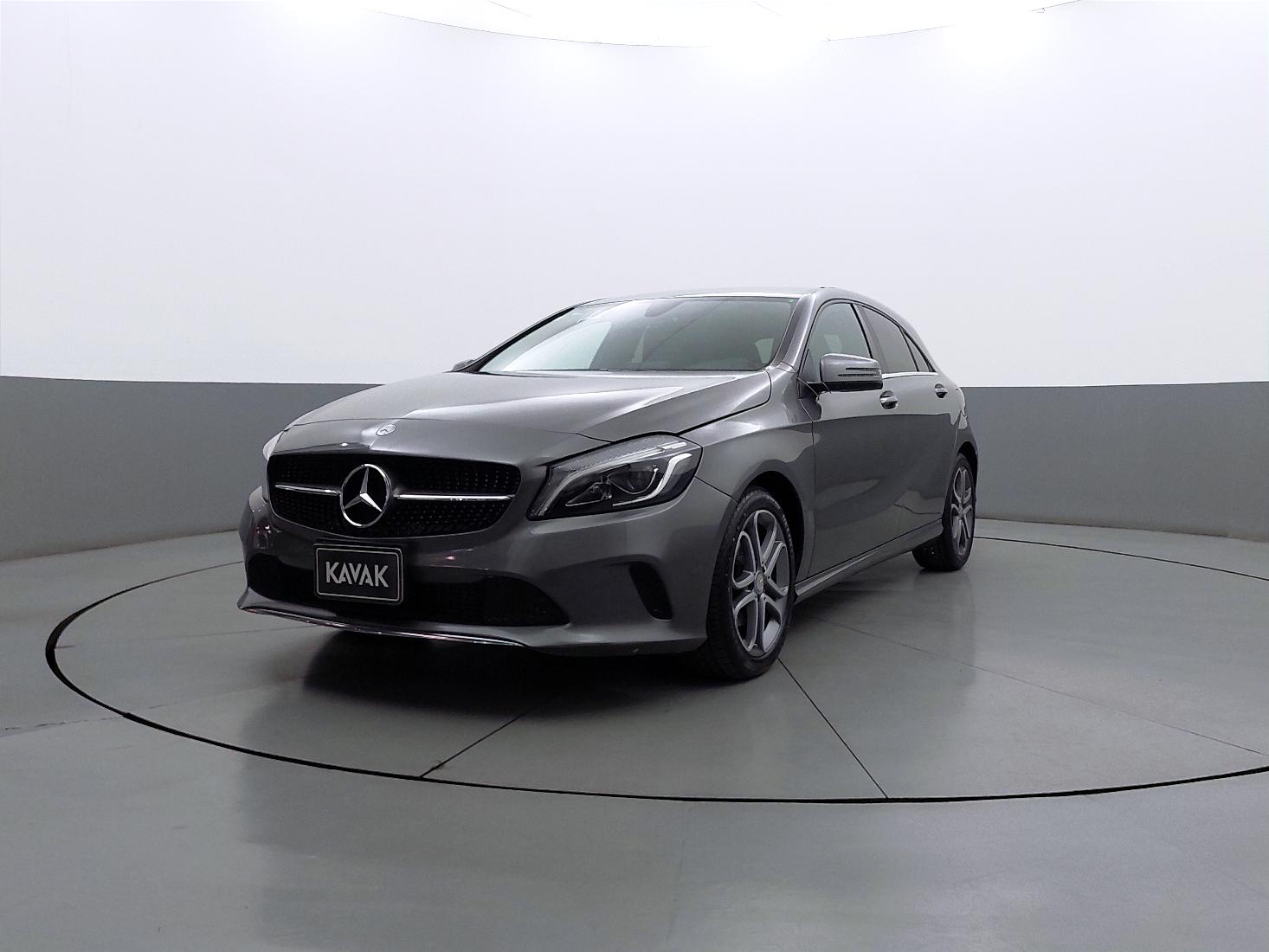 Autos Mercedes Benz Clase A A 200 Style Hatchback 2018 usados | KAVAK ...