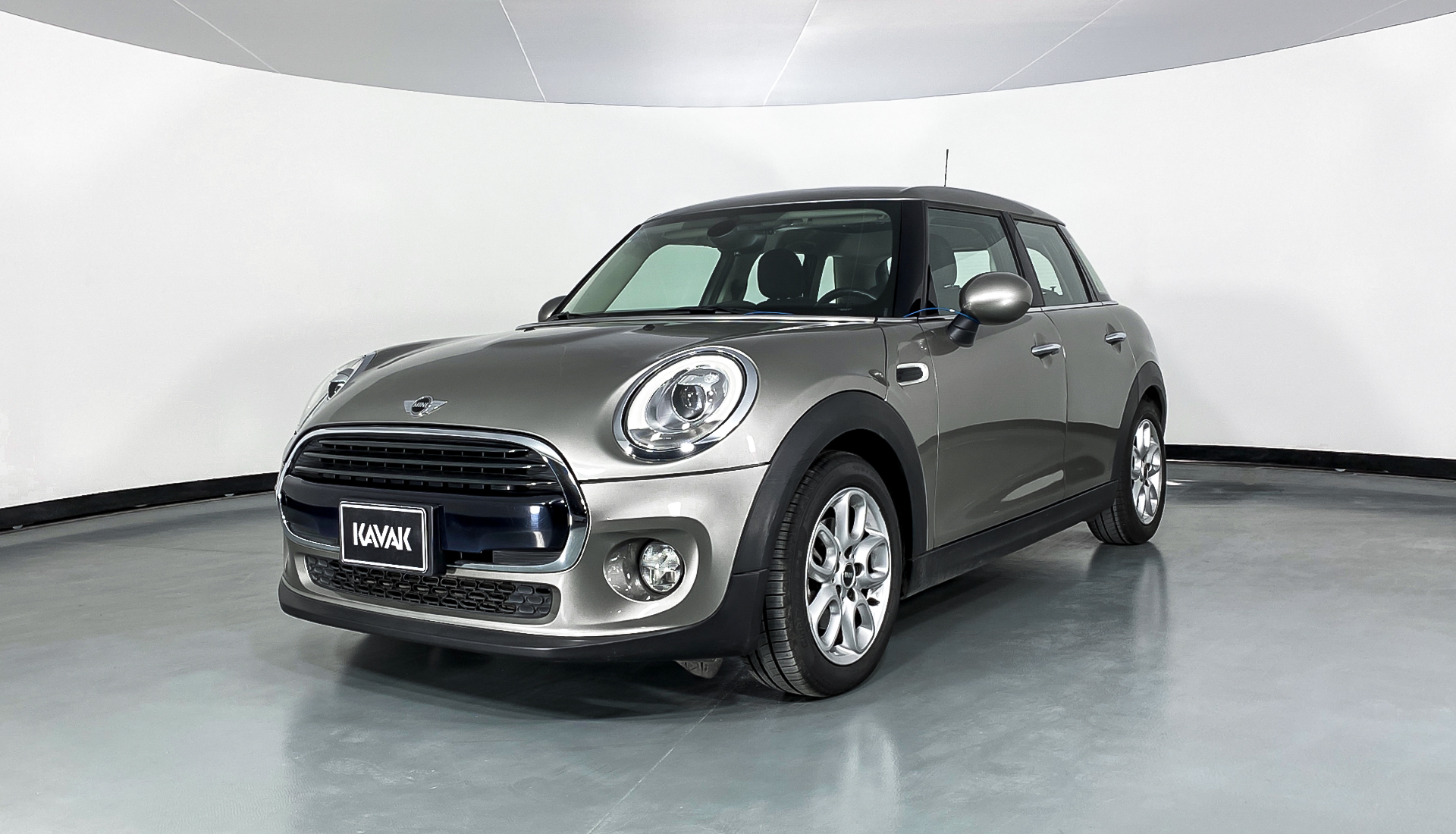 Mini Cooper 2018 #32403 | 27490 KM | Precio: $332999