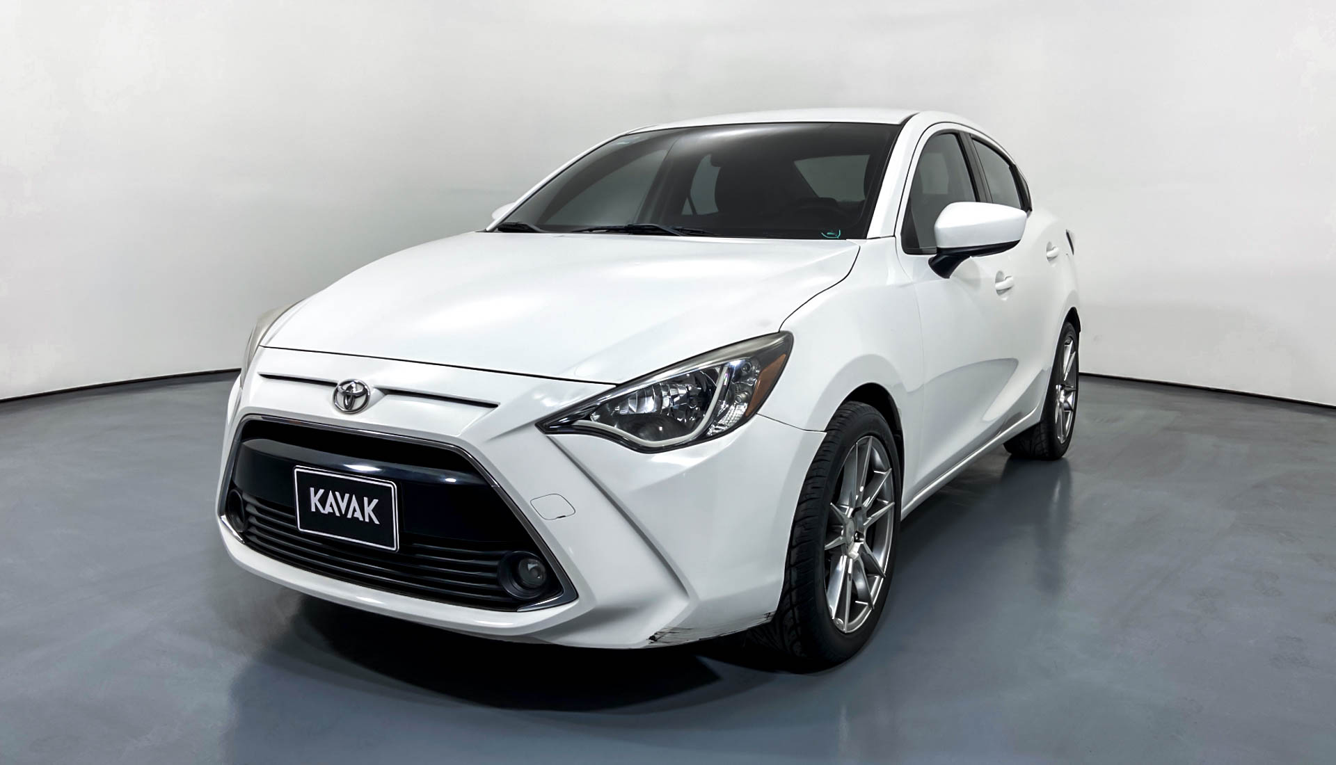 Toyota Yaris 2016 #34223 | 75300 KM | Precio: $189999