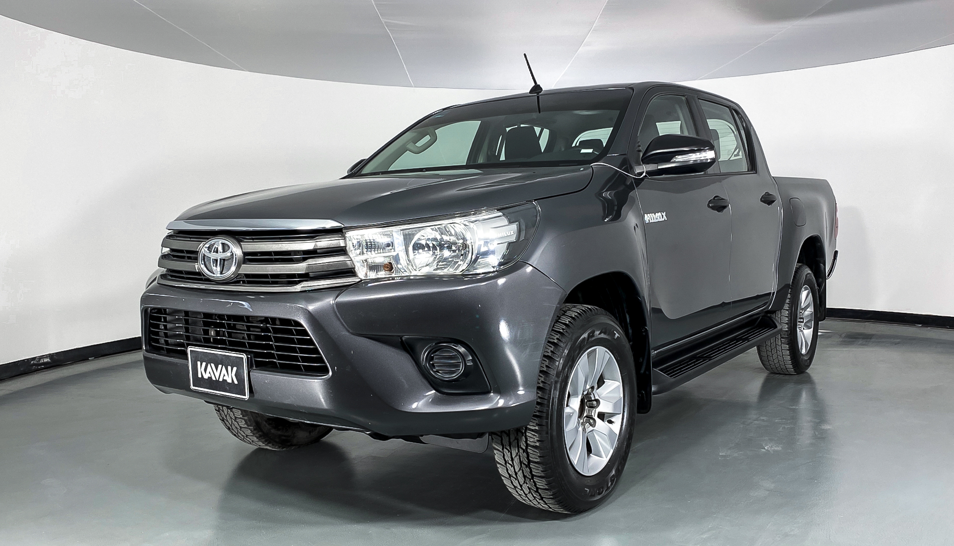 Toyota Hilux 2016 #37429 | 83210 KM | Precio: $302999