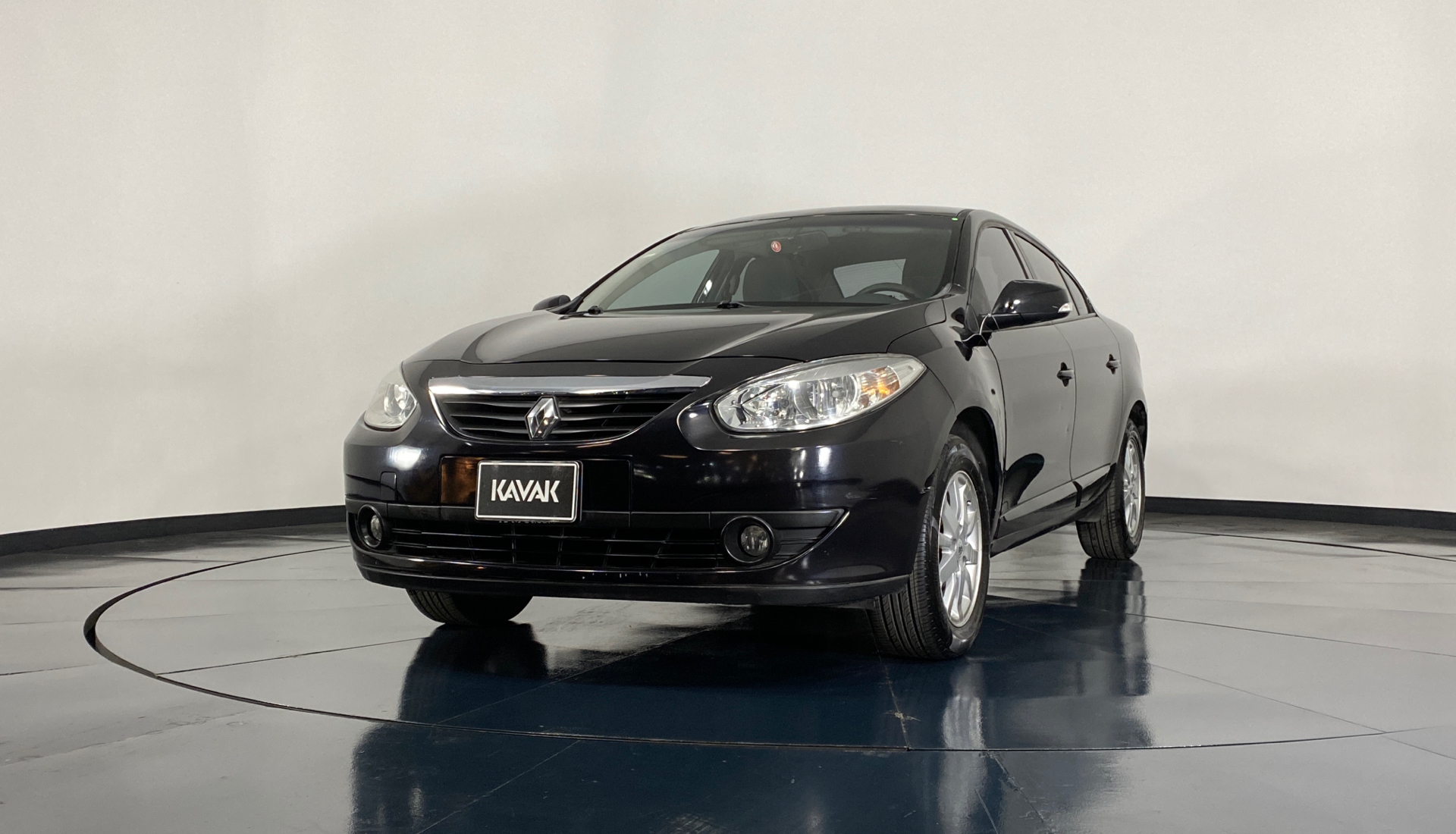 Autos Renault Fluence 2.0 EXPRESSION AT Sedan 2011 usados | KAVAK México