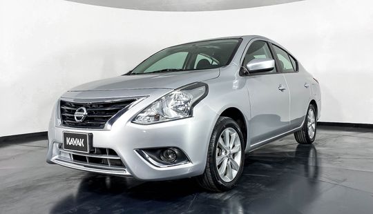 Nissan Versa 2017 #47244 | 79790 KM | Precio: $177999